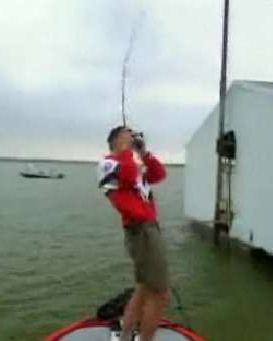 Angling Mechanics - Setting the Hook - Bassmaster