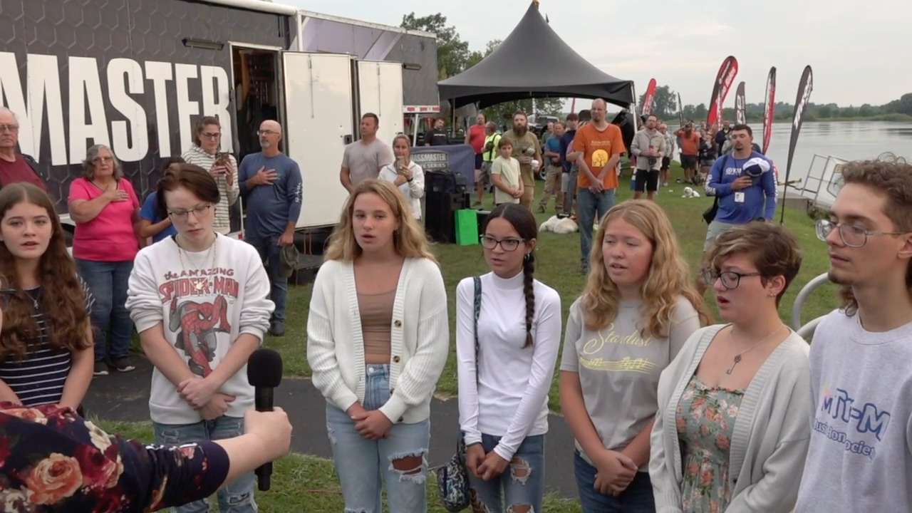 Championship Sunday 'The Star-Spangled Banner' performance - Bassmaster
